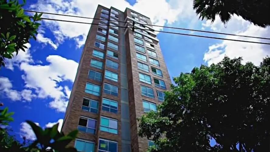 Lovely One Bedroom Condo In Laureles - Medellín