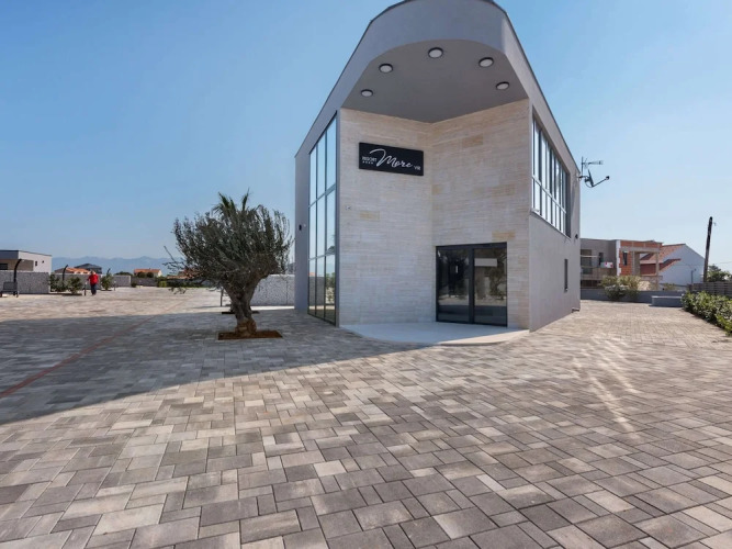 Adriatic Island Stay With Pool - Vir