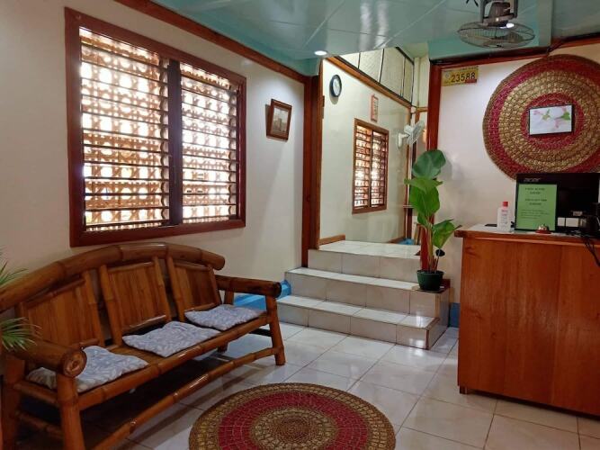 Balai Vivencio Hostel - Puerto Princesa