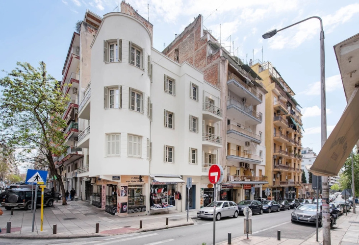 White Lotus - Thessaloniki