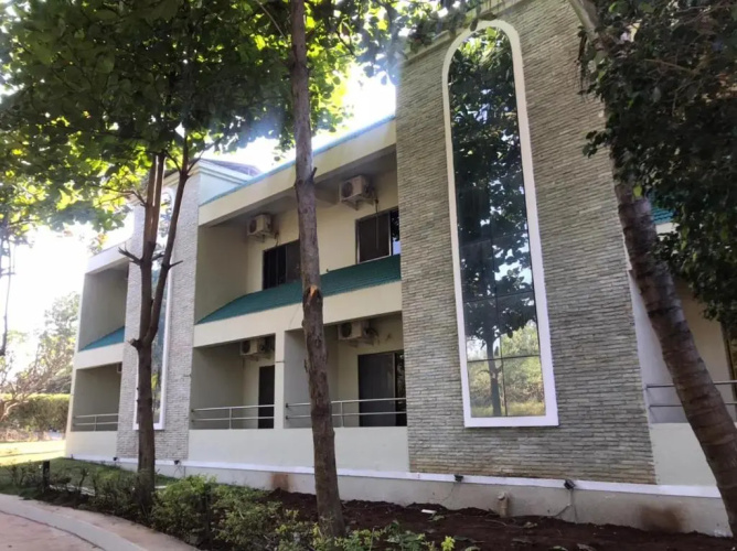Aquarius Resort - Pune