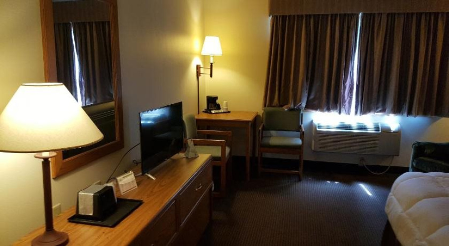 Americas Best Value Inn & Suites - Norway - Iron Mountain, MI