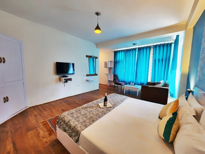 Page 3 - Riverside Rooms & Bar - Manali