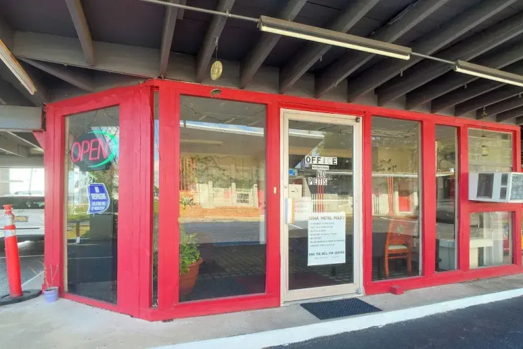 Bama Motel Mobile I-65 & Us-90 - Mobile, AL