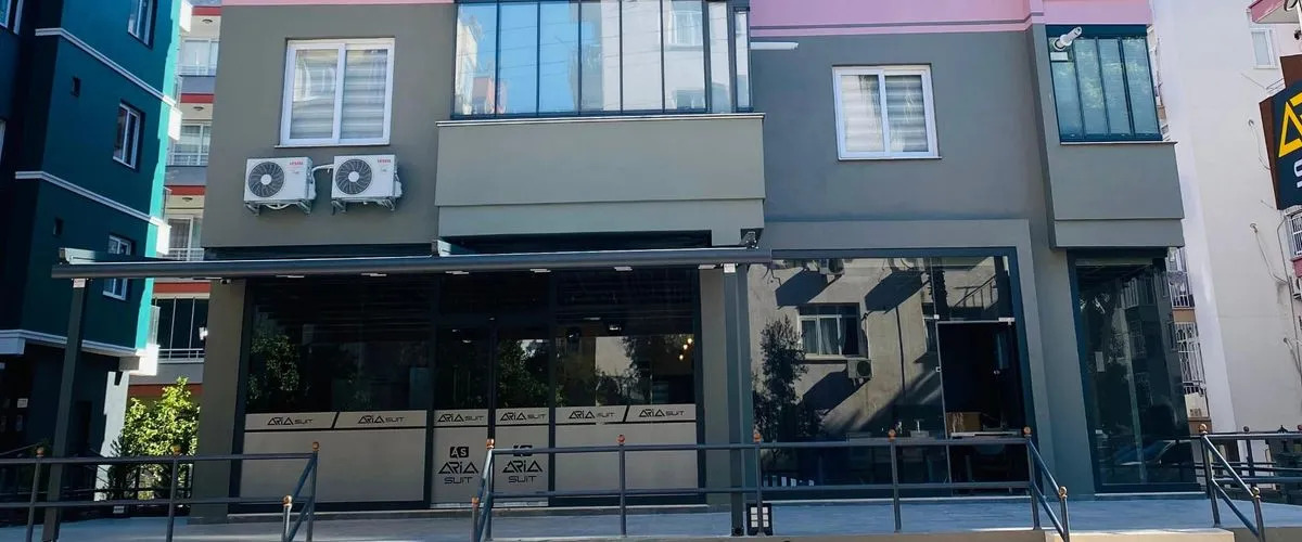 Ari̇a Sui̇t Konaklama - Mersin