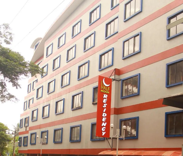 Half Moon- Calicut - Kozhikode