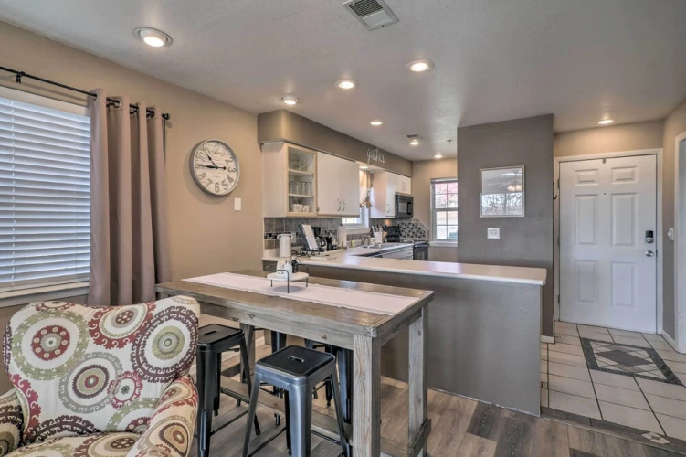 Modern Resort Condo ~ 3 Mi To Branson Landing - Missouri