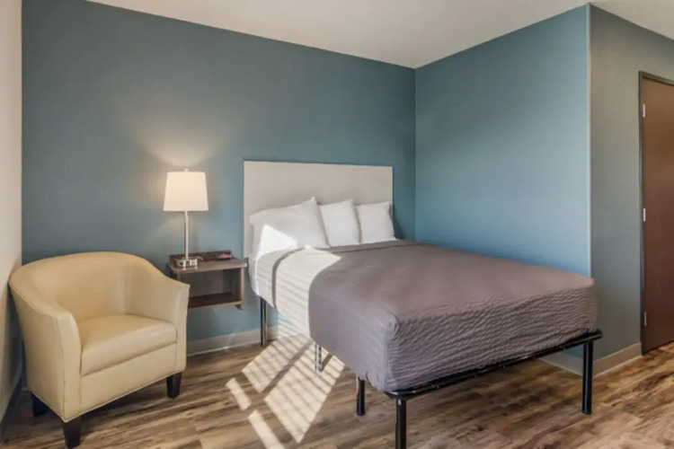 Woodspring Suites Wilmington Riverfront - Wilmington, DE