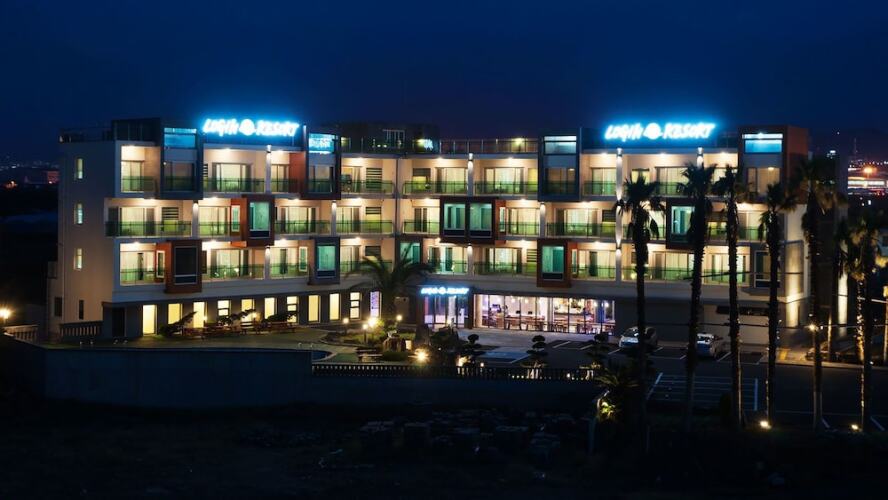Login Resort - Jeju