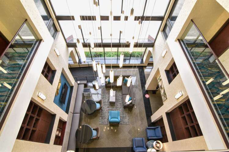 Best Western Plus Indianapolis North At Pyramids - Carmel, IN
