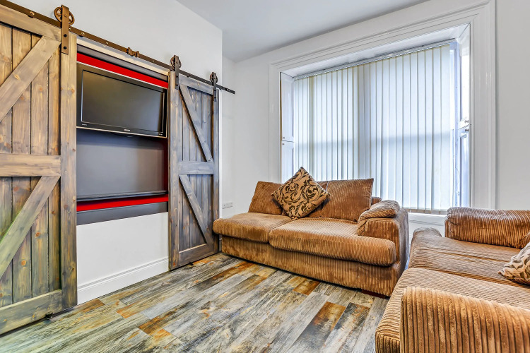 Forty Four North - Scotland