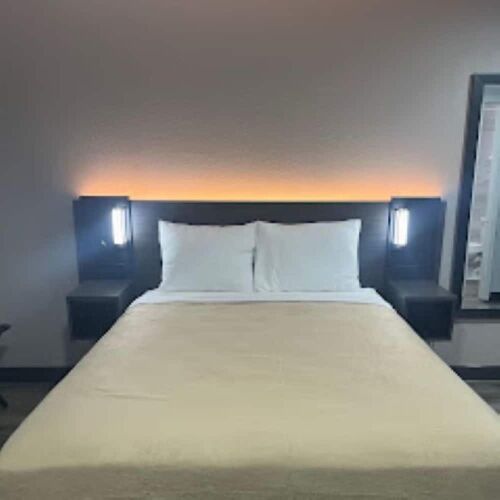 Efficiency Lodge - Carrollton Ga - Villa Rica, GA