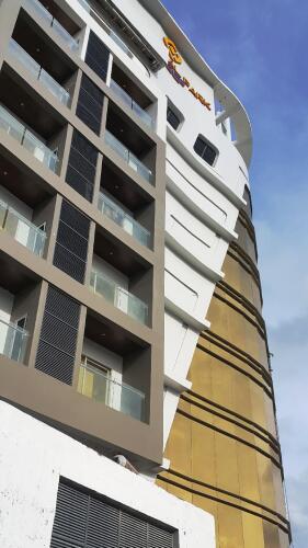 Central Park Reef Resort - Subic Bay Freeport Zone