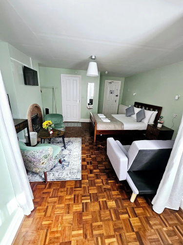 Basement 2 Bed Appartment With Evcharger - Portsmouth