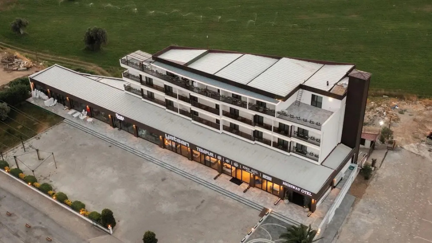 E87 Highway Otel - Burhaniye