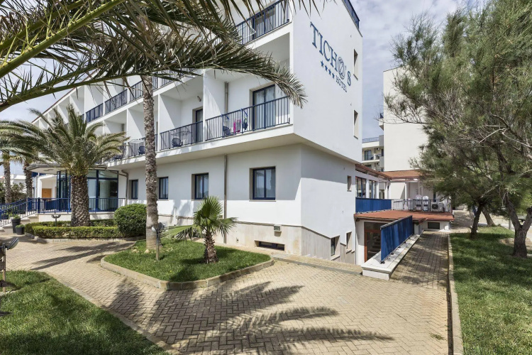 Ticho's Greenblu Hotel - Castellaneta Marina