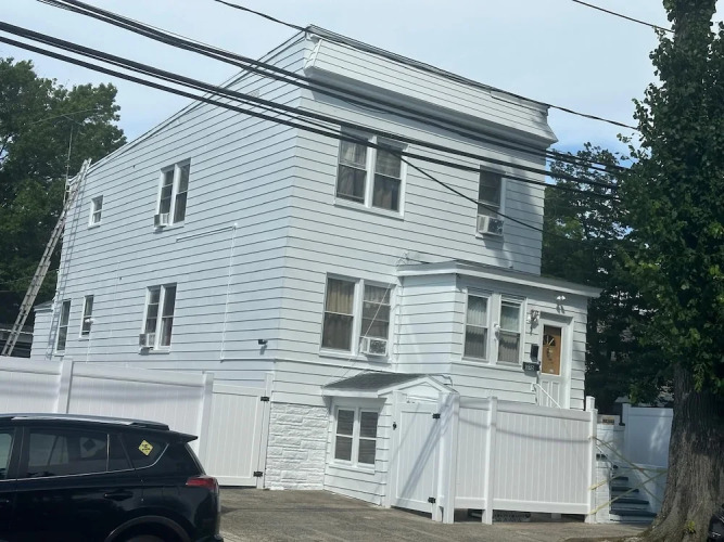 Divine Villa & Resorts Guest House - Chatham, NJ