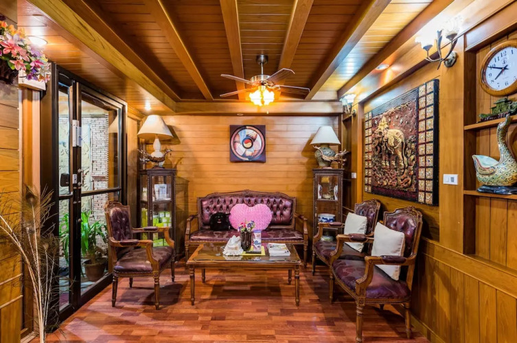 Baan Rachapuek - Provincia de Phuket