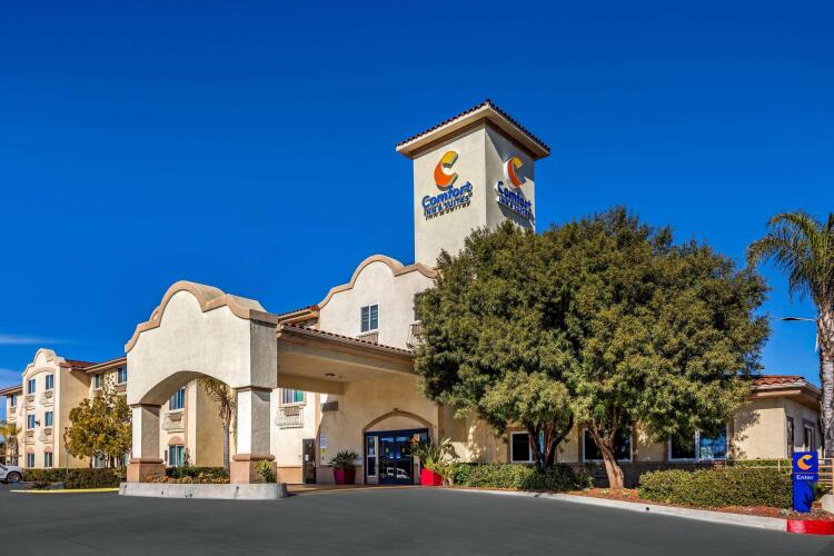 Comfort Inn & Suites Murrieta Temecula Wine Country - 穆列塔