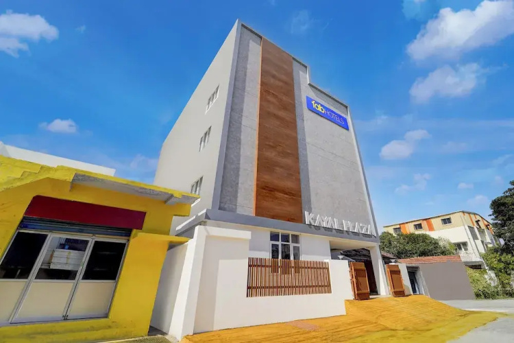 Fabhotel Kayal Plaza - Coimbatore