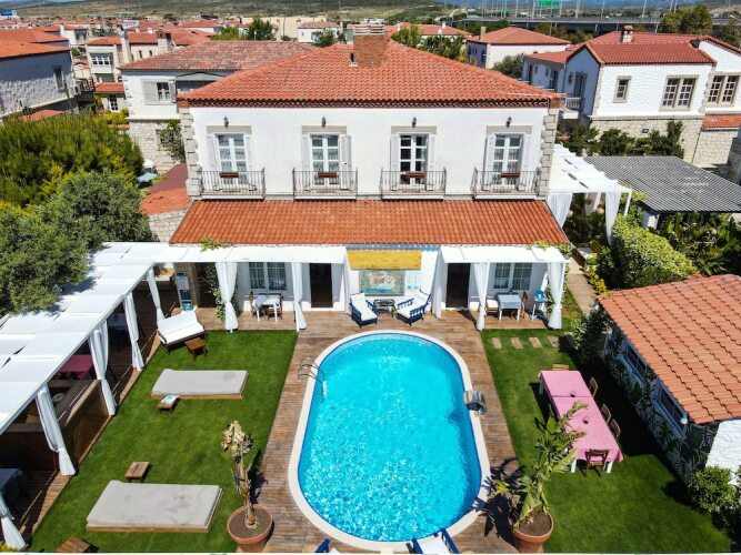 Rikas Alacati - Alaçatı