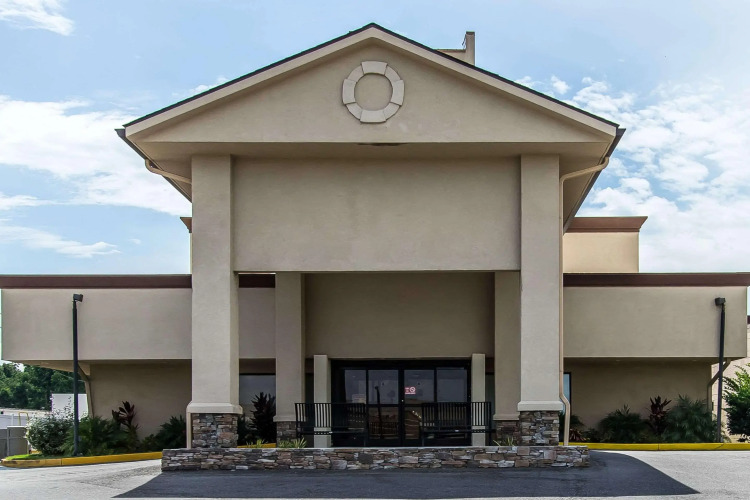 Surestay Plus By Best Western Mobile I-65 - Mobile, AL