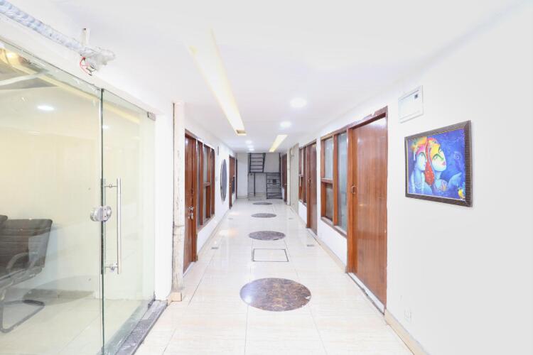 Oyo 22618 Sood Stays - Ludhiana