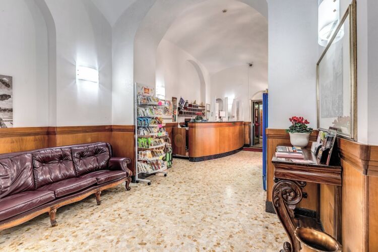 Altadomus Roma Guesthouse - Rome