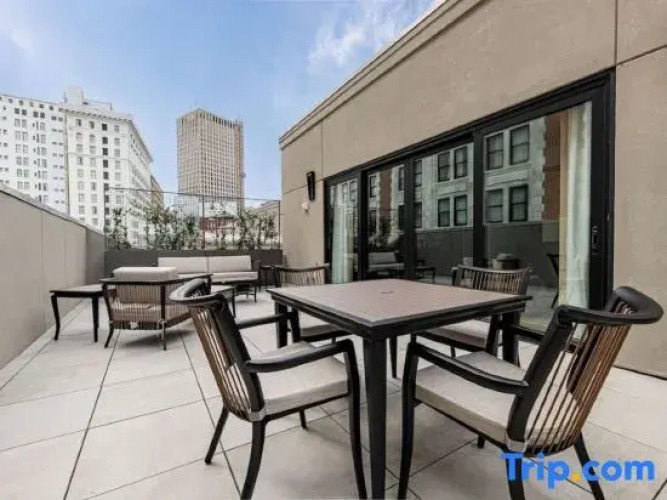 2br Iconic Penthouse Living + Private Patio | The Mayfair - Metairie, LA