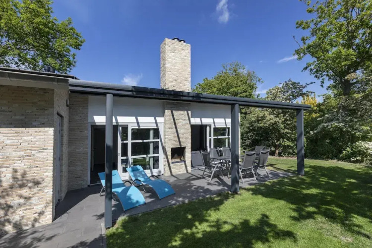 Beautiful Villa, With Two Bathrooms, Located In A Holiday Park Near The Beach - Callantsoog