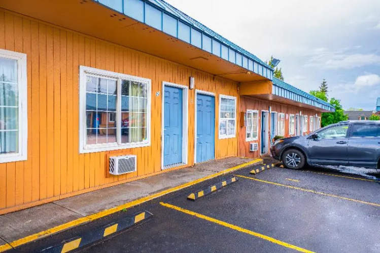 Royal Gateway Motel By Oyo - Tulsa, OK