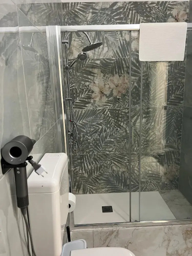 The Central Rock Inn Camere Con Bagno Privato Self Check In - Plaisance