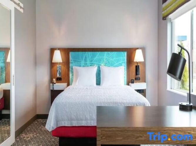 Hampton Inn By Hilton Morro Bay - Morro Bay, CA