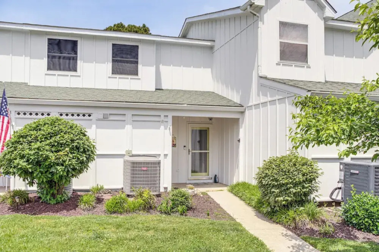2 Mi To Beach: Gem W/ Enclosed Patio In Selbyville - Fenwick Island, DE