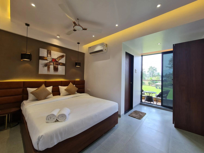 Paramount Riverfront Resort & Spa - Karjat
