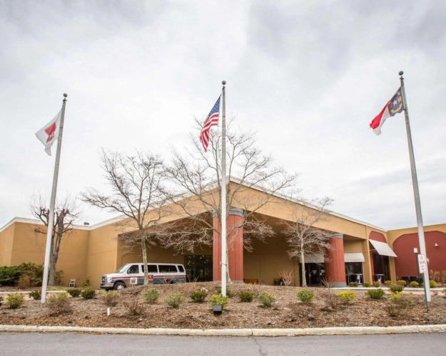 Clarion Inn Asheville Airport - Hendersonville, NC