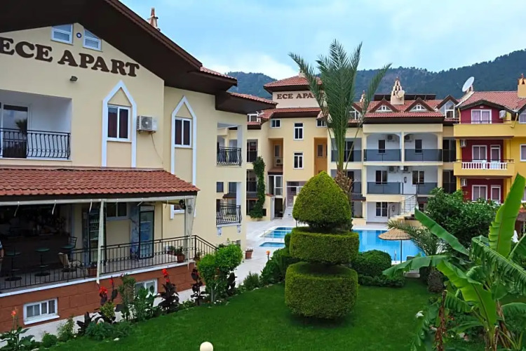 Ece Apart Hotel - İçmeler