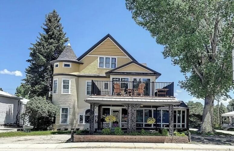 The Boho Buffalo Inn - Wyoming