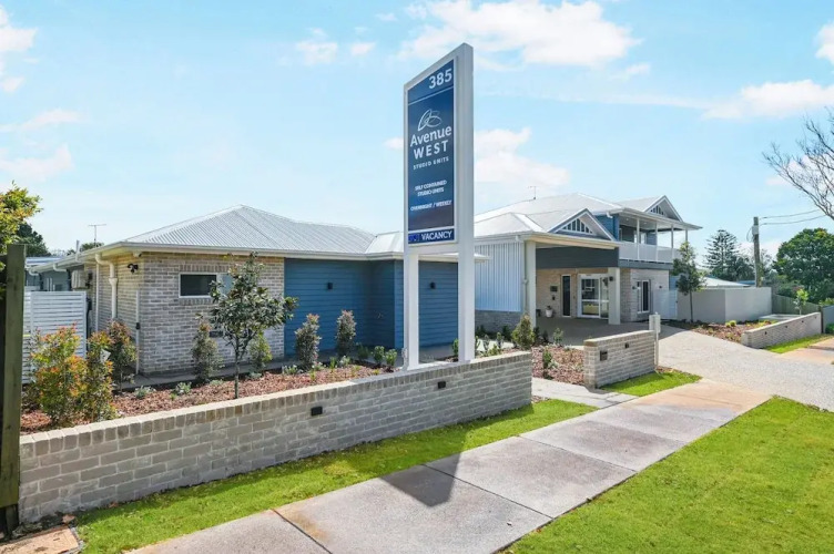 Avenue West Studio Units - Toowoomba