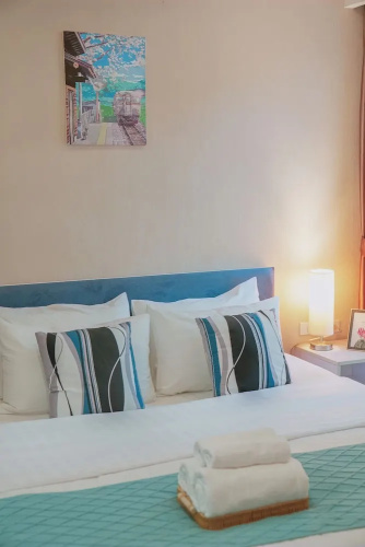Seven Seas Condo Resort Steps To  Beach - Jomtien