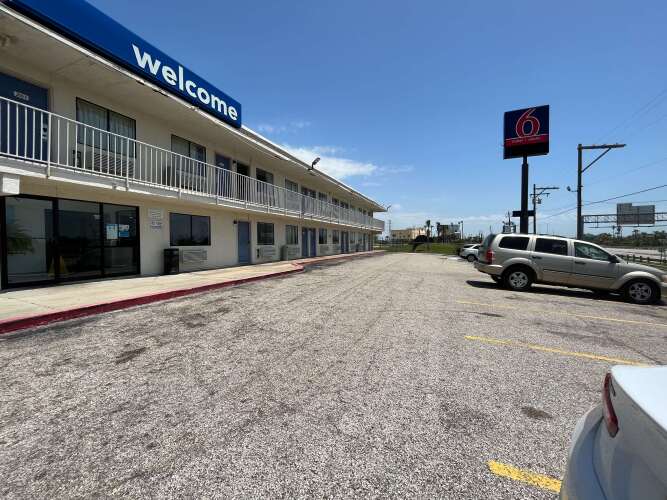 Studio 6 Galveston, Tx - Galveston, TX