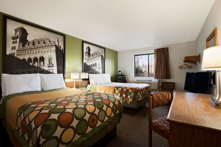 Super 8 By Wyndham Richmond/chamberlayne Rd - Richmond, VA