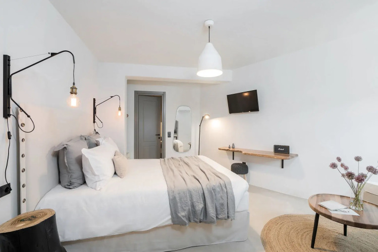 Chora Kythnos Suites - Китнос