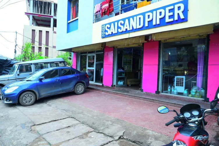 Dhamstay Hotel Sai Sandpiper Near Beach - Puri