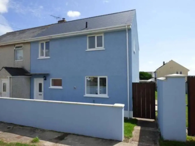 Stunning 2-bed House In Pembroke Dock - Pembroke Dock