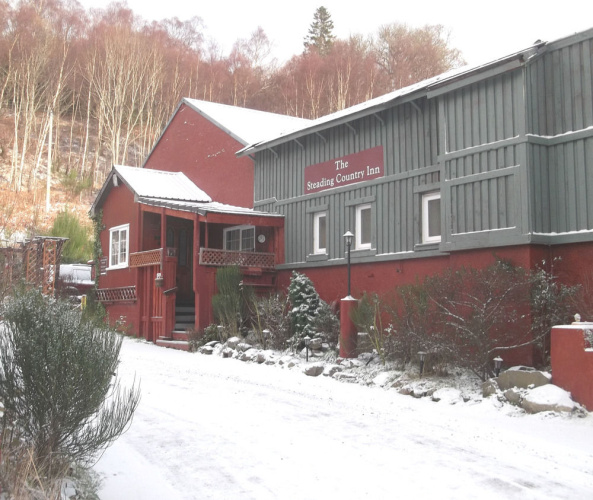 The Steading Highland Glen Lodge - Loch Ness