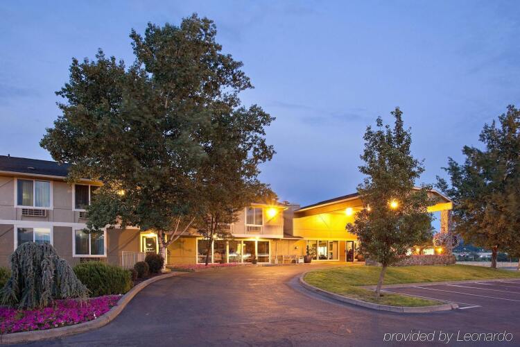 Comfort Inn & Suites - Ashland, OR