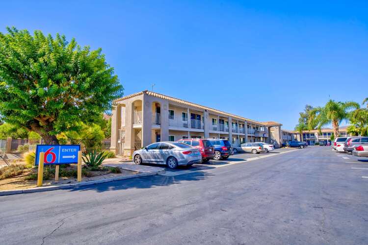 Motel 6 Menifee, Ca - Perris, CA