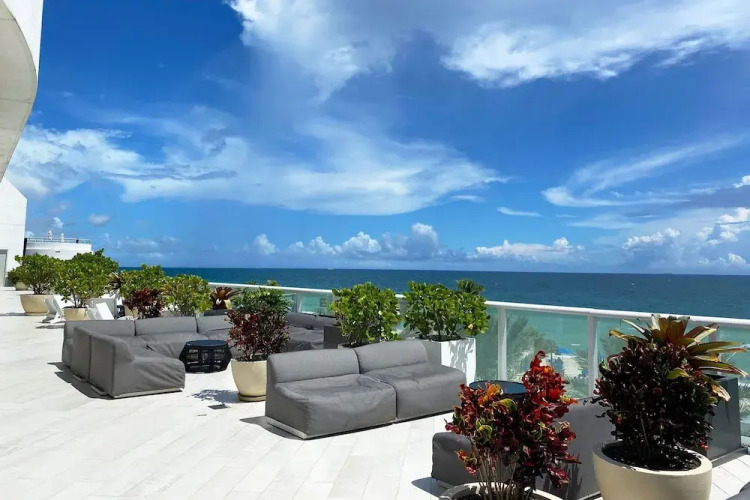 5-star Condo At The W Residences 1br By Oneluxstay - Fort Lauderdale, FL