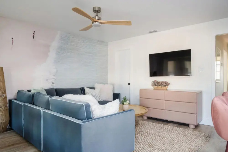 Haleys Court Boutique Motel - Vilano Beach, FL